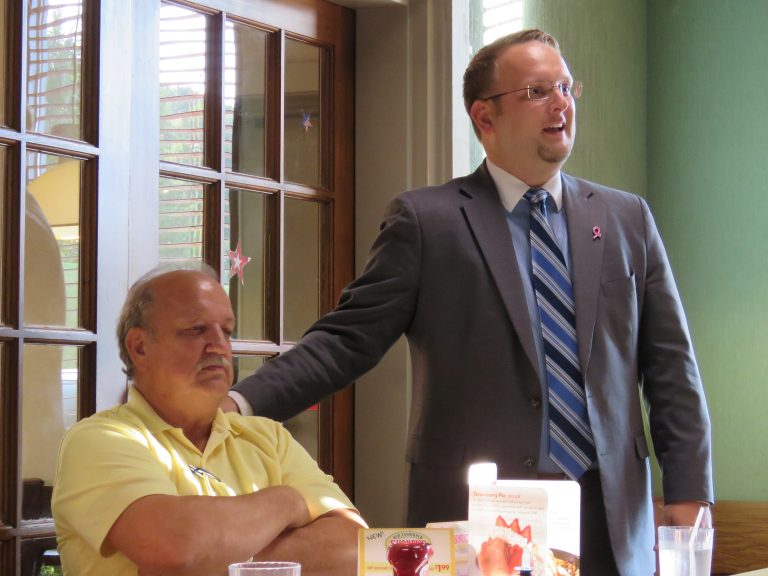 Justin Biggs: Draws two checks, runs for third - Knox TN Today