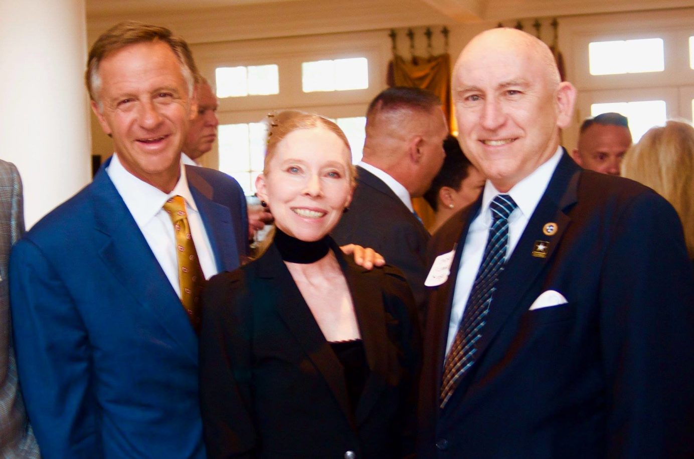 Stephanie and Richard Briggs document the life of the cove - Knox TN Today