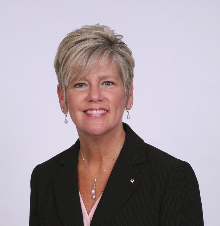 Donna Cooper retires from First Tennessee - Knox TN Today