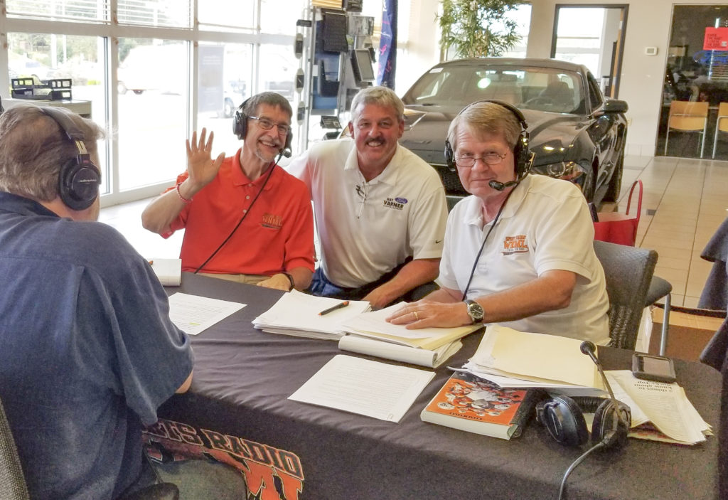 Second Harvest benefits as SportsTalk comes to Ray Varner Ford - Knox ...