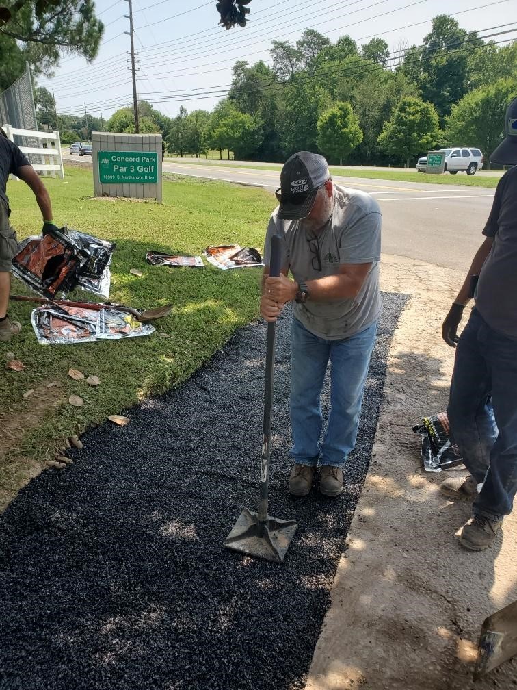 FIlling in Ruts 3 - Knox TN Today
