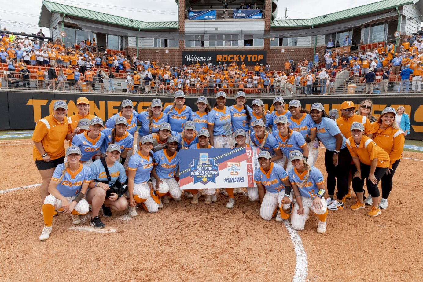 Summitt Blue sends softball to World Series - Knox TN Today