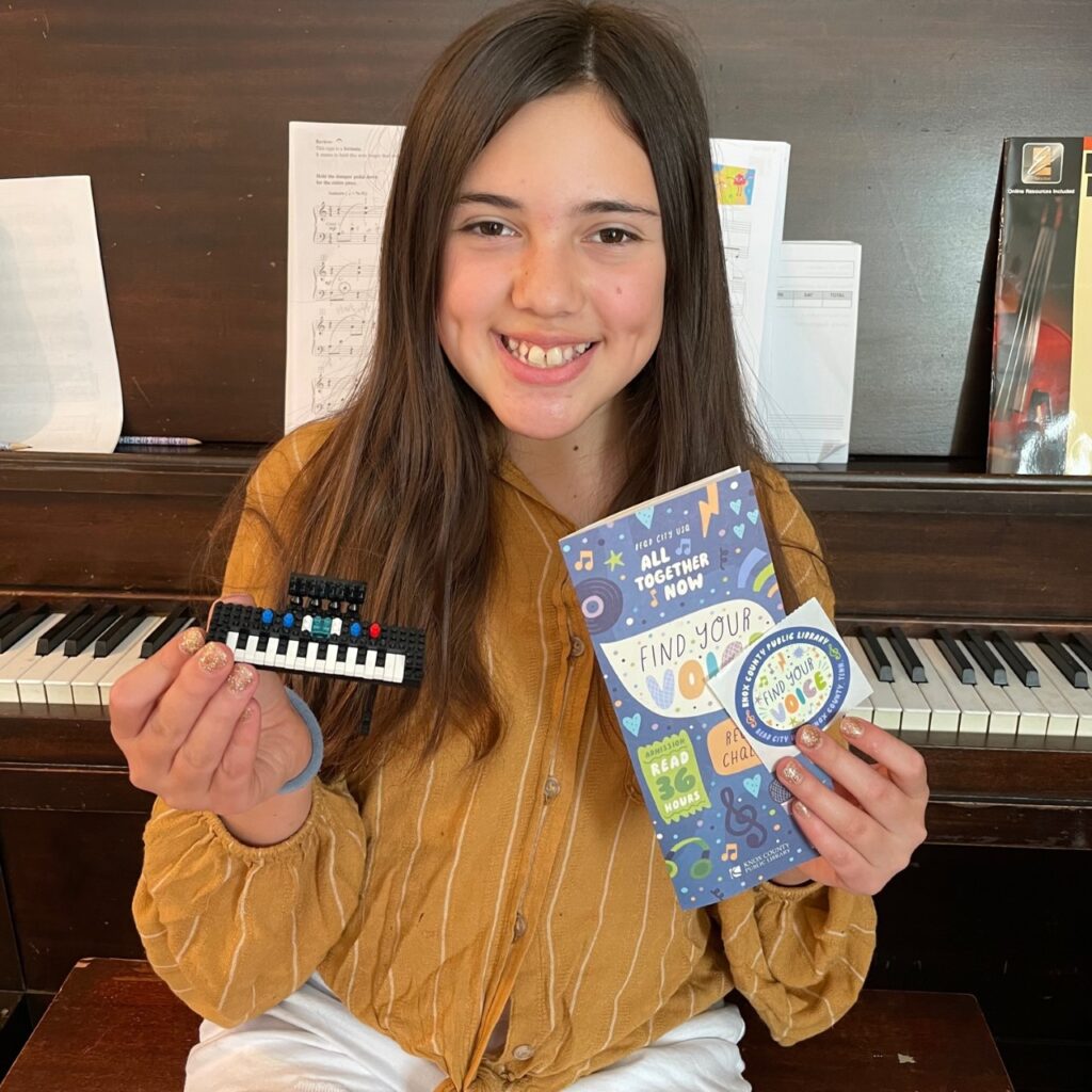 Let’s Play! Join the fall reading challenge at the library - Knox TN Today