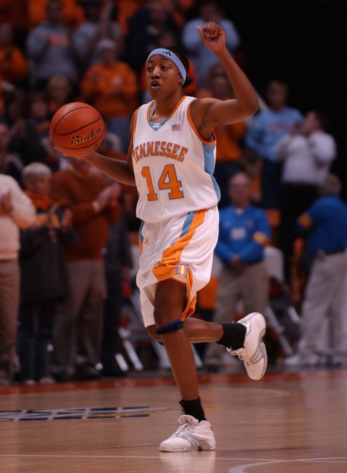 Tennessee athletes team up for mental health - Knox TN Today