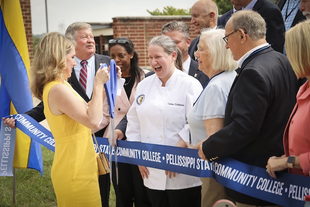 Aneisa Rolen finds her acts of service at Pellissippi State Foundation ...