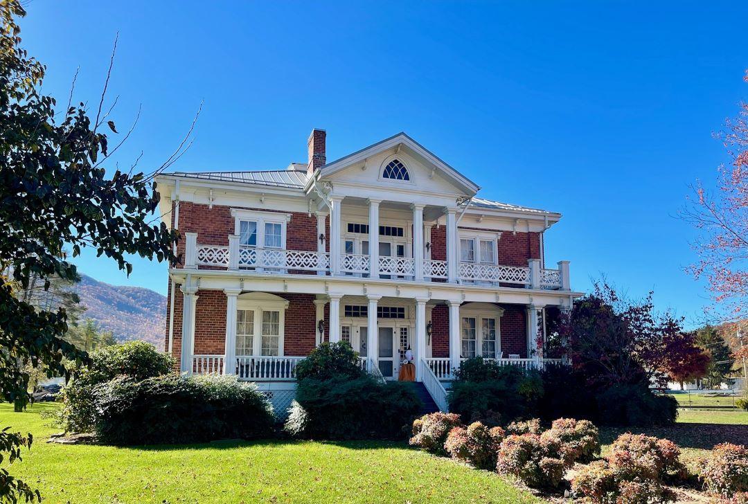 Glorious history in Hampton TN - Knox TN Today