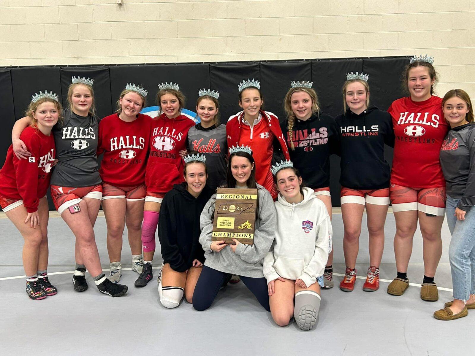Girls’ wrestling team achieves firsts for Halls - Knox TN Today