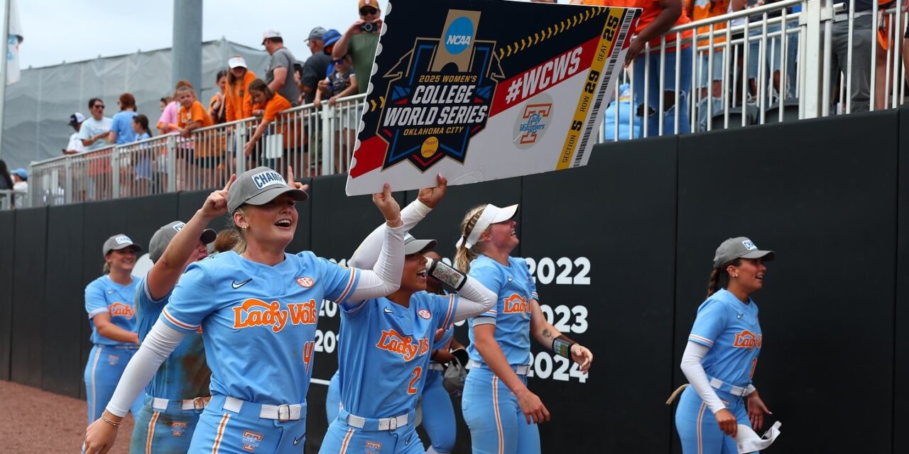 Lady Vols don Summitt Blue to reach softball’s biggest stage - Knox TN ...
