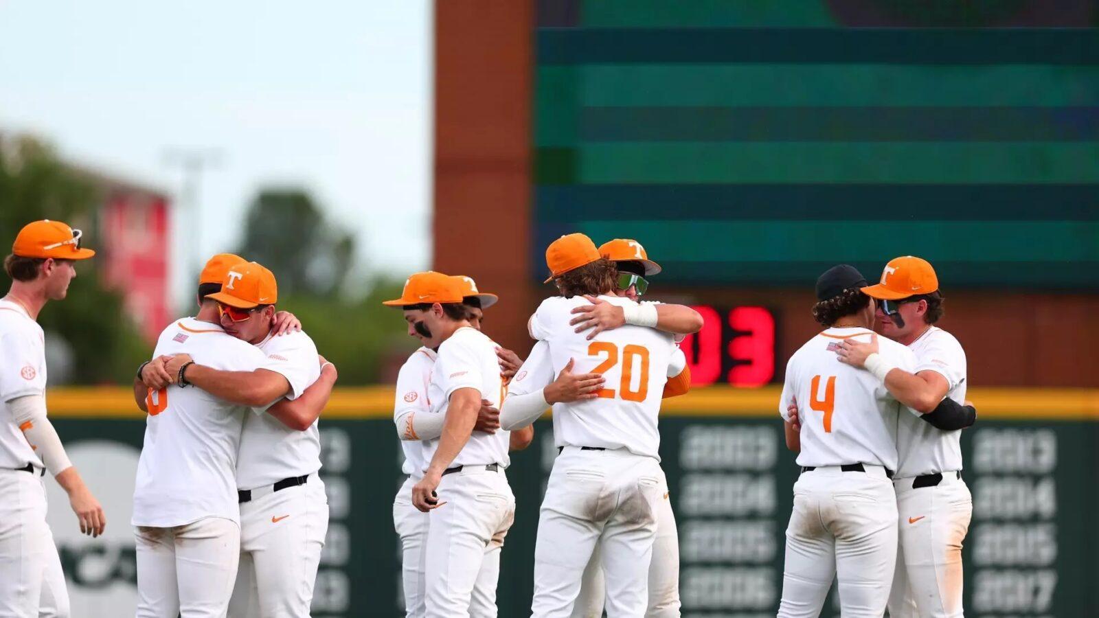 Baseball Vols bow out quietly, finish 46-19 - Knox TN Today