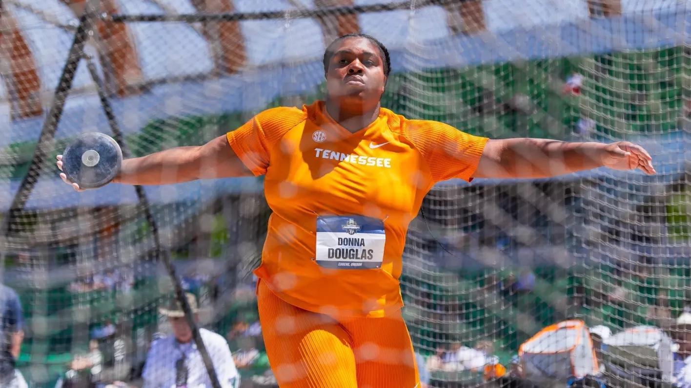 All-American leaves Tennessee track program - Knox TN Today