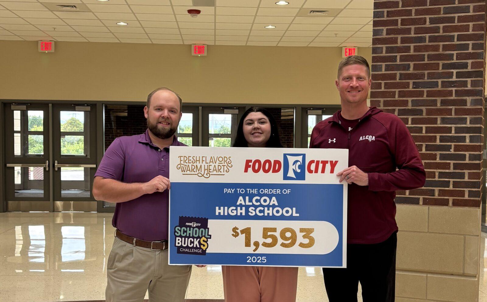 ‘Innovative schools’ + School Bucks + gains on value-added ++ - Knox TN ...