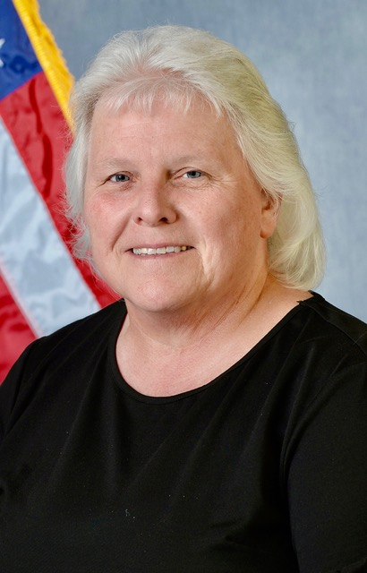 Lee Ann Hayes: KFD’s sky-diving 2025 Civilian Employee of the Year ...