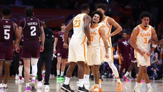 Vols knock down Aggies in 2 overtime - Knox TN Today