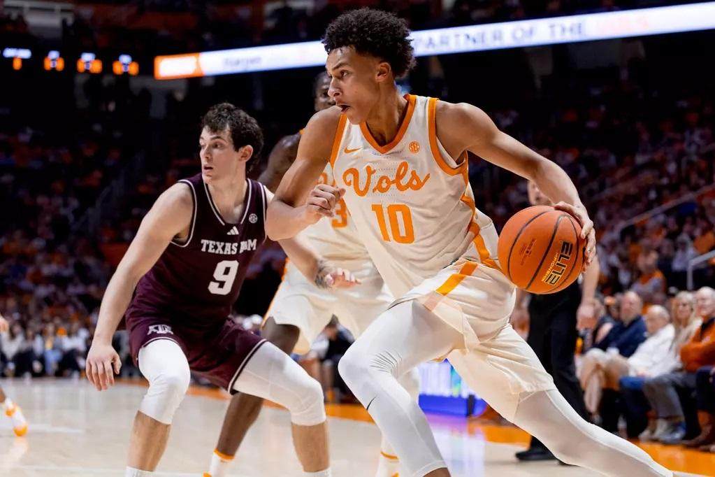 Vol fans: Nate Ament meet & greet today - Knox TN Today