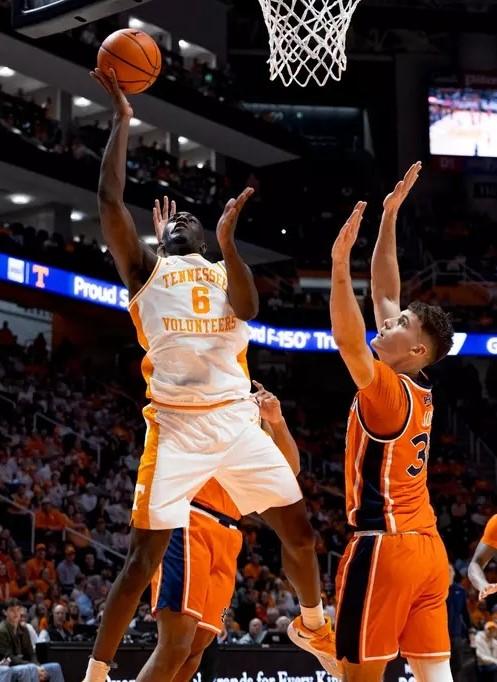 Vols down Auburn with defense, rebounding and free throws - Knox TN Today